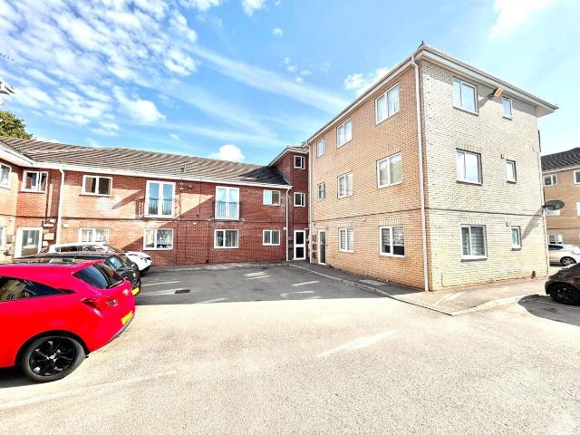 Langdale Grove, Corby NN17, 2 bed flat to rent, £850 pcm | PrimeLocation