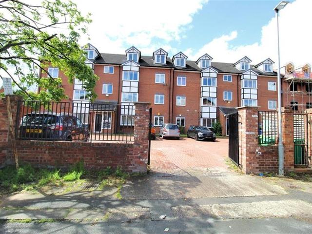 Langdale Mews, Langdale Avenue, Manchester M19, 1 bed flat to rent, £890 pcm | PrimeLocation