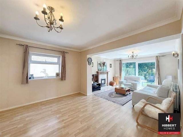Langdale Road, Bramhall, SK7