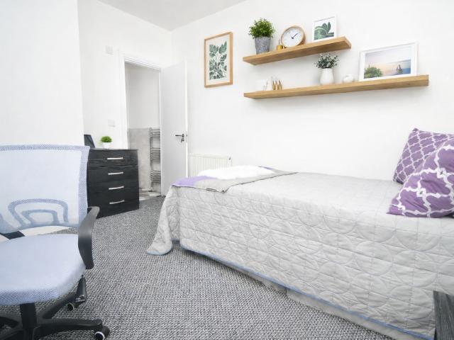 Langdale Road, Lancaster LA1, Room to rent, £600 pcm | PrimeLocation