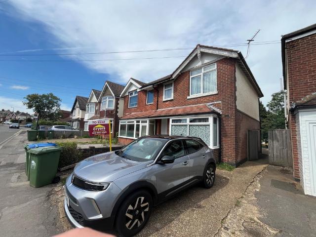 Langhorn Road, Southampton, SO16 5 bed end of terrace house to rent £1,900 pcm £438 pw