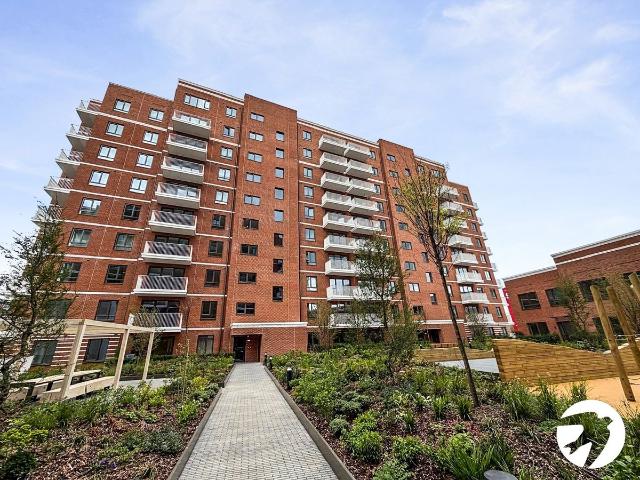 Langham Grove, London SE28, 1 bed flat to rent, £1,750 pcm | PrimeLocation