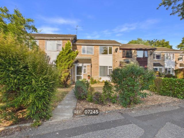Langley, Bretton, Peterborough PE3, 3 bed terraced house to rent, £1,000 pcm | PrimeLocation