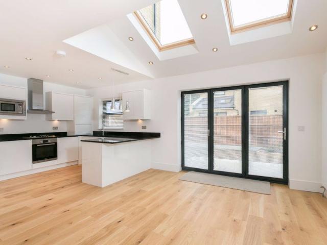 Langley, Kings Langley, WD4