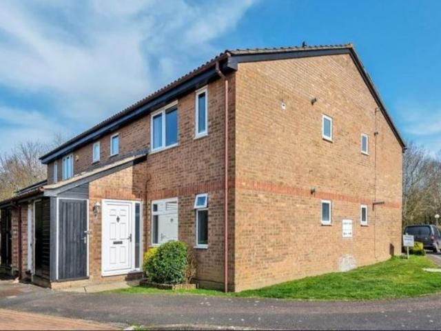 Langley Road, Abingdon OX14, Studio to rent, £950 pcm | PrimeLocation