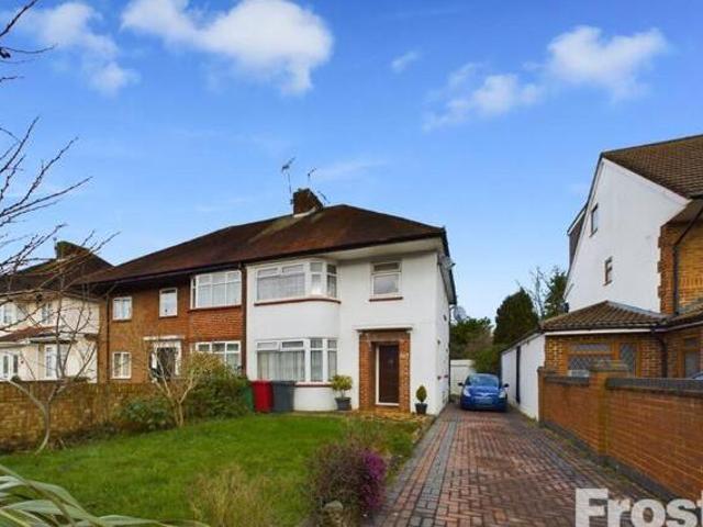 Langley Road, Langley, 3 Bedroom Semi detached