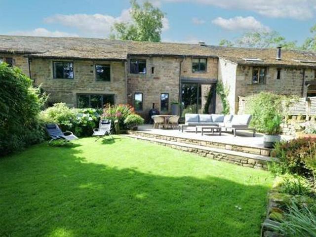 Langroyd Road, Colne, 4 Bedroom Barn