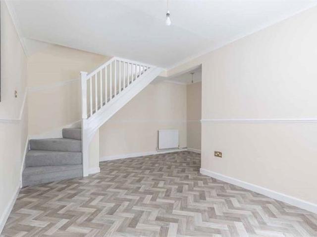 Langtons Meadow, Farnham Common SL2, 2 bedroom terraced house to rent 69636471 | PrimeLocation
