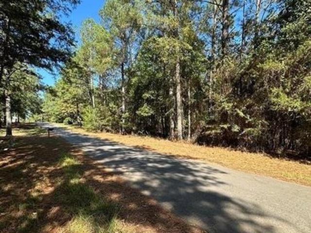 Lanksford Dr, Fort Lawn, SC 29714