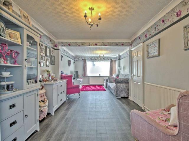 Lansbury Drive, Hayes, 8 UB4, 3 bed semi detached house to rent, £2,700 pcm | PrimeLocation