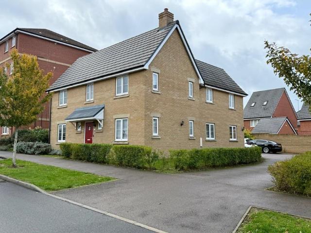 Lansbury Road, Newton Leys 4 bed detached house to rent £2,150 pcm £496 pw