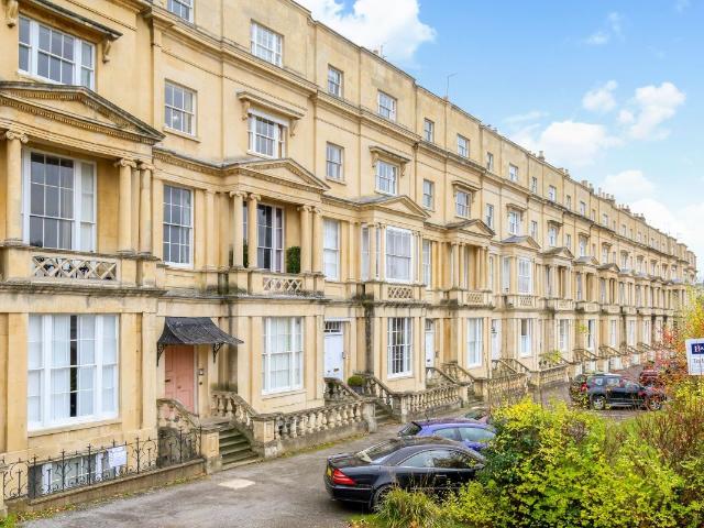 Lansdown Terrace Lane, Cheltenham GL50, 1 bed flat to rent, £850 pcm | PrimeLocation