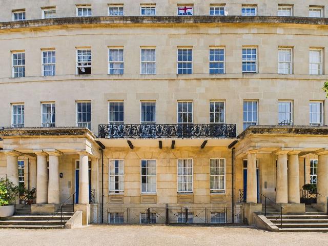 Lansdown Crescent, Cheltenham GL50, 1 bed flat to rent, £895 pcm | PrimeLocation