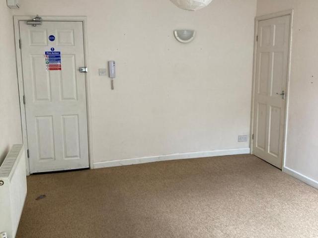 Lansdown Road, Bristol BS6, 1 bed flat to rent, £1,100 pcm | PrimeLocation