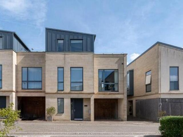 Lansdown Square East, Bath, 4 Bedroom End