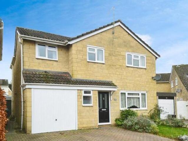 Lansdowne Crescent, Derry Hill, 5 Bedroom Detached