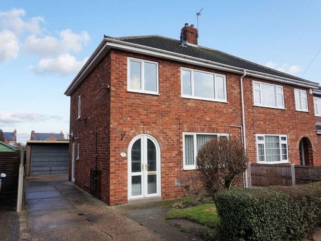 Lansdowne Avenue, Lincoln LN6, 3 bed semi detached house to rent, £1,050 pcm | PrimeLocation