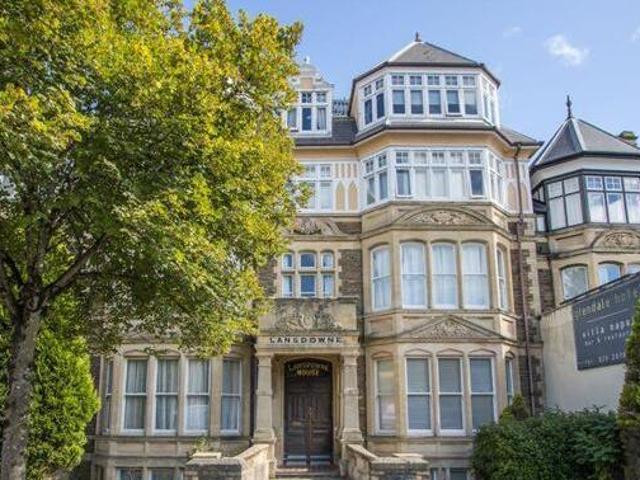Lansdowne House, Plymouth Road, 2 Bedroom Flat