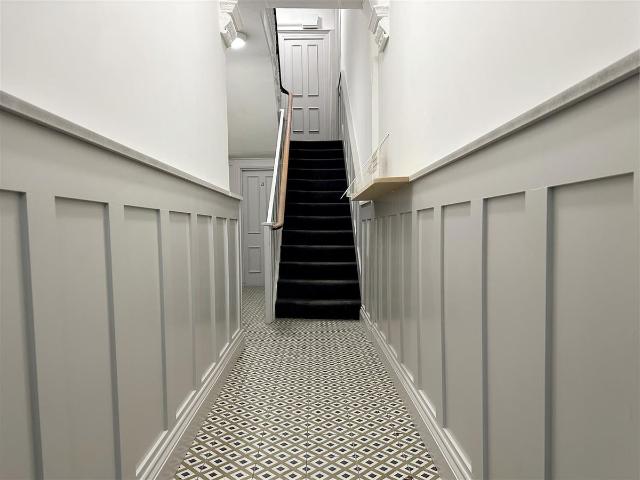 Lansdowne Place, Hove BN3, Studio to rent, £1,025 pcm | PrimeLocation