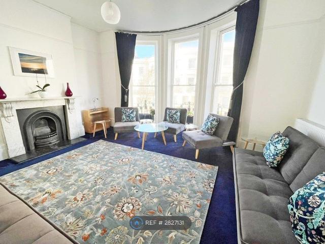 Lansdowne Place, Hove BN3, Room to rent, £700 pcm | PrimeLocation