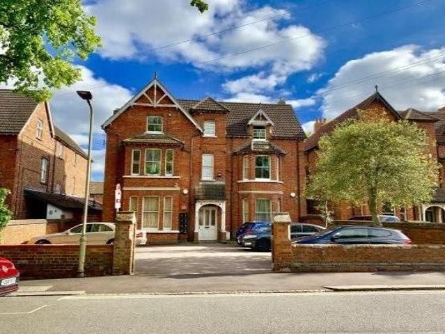 Lansdowne Road, Bedford MK40, 1 bed flat to rent, £870 pcm | PrimeLocation