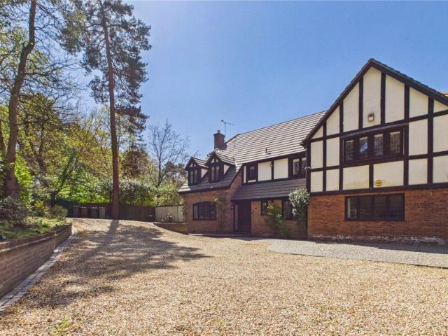 Lansdowne Road, Frimley, Camberley GU16, 6 bed detached house to rent, £4,000 pcm | PrimeLocation