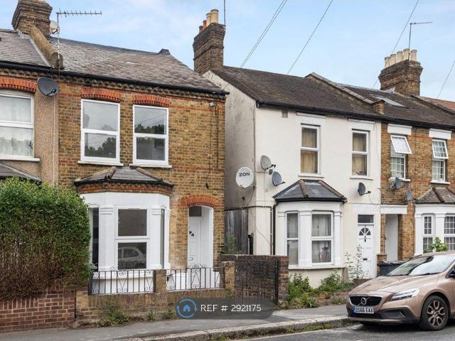 Lansdowne Road, Hounslow TW3, Studio to rent, £995 pcm | PrimeLocation