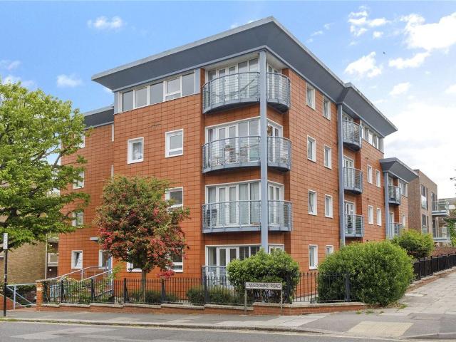Lansdowne Road, Lansdowne Court BN3, 2 bed flat to rent, £1,650 pcm | PrimeLocation