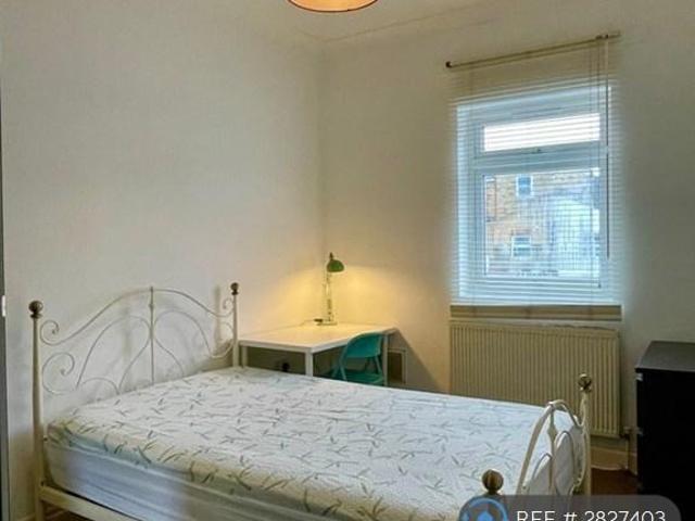 Lansdowne Road, London, E17 1 bed in a house share to rent £760 pcm £175 pw