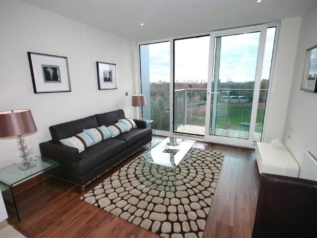 Lanson Building, 348 Queenstown Road. 1 bed apartment to rent £2,383 pcm £550 pw