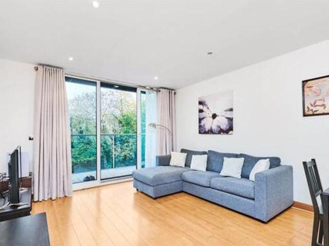Lanson Building, Chelsea Bridge Wharf, 2 Bedroom Apartment