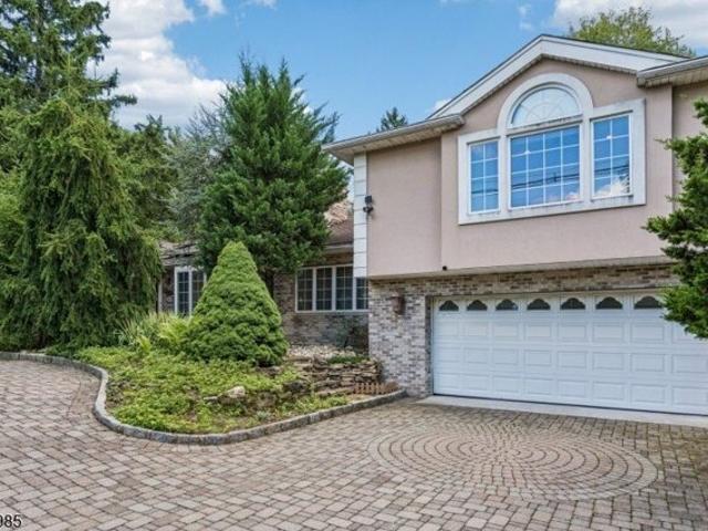 Laauwe Ave, Wayne, Home For Sale