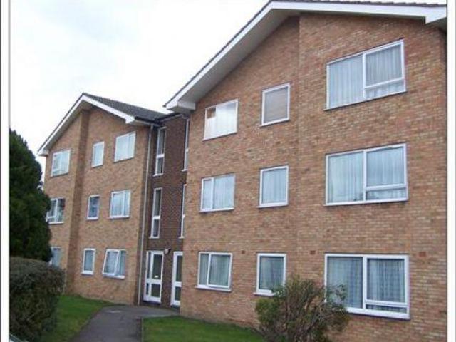 Laburnum Court, Collapit Close, Harrow. 2 bed apartment to rent £1,803 pcm £416 pw