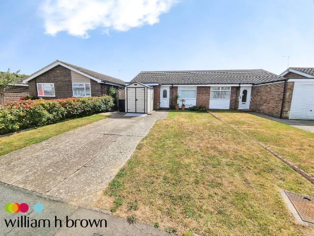 Laburnum Crescent, Kirby Cross, Frinton On Sea CO13, 2 bed bungalow to rent, £1,400 pcm | PrimeLocation