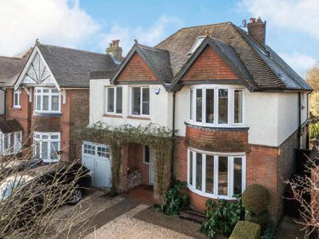 Laburnum Grove, Chichester, 4 Bedroom House