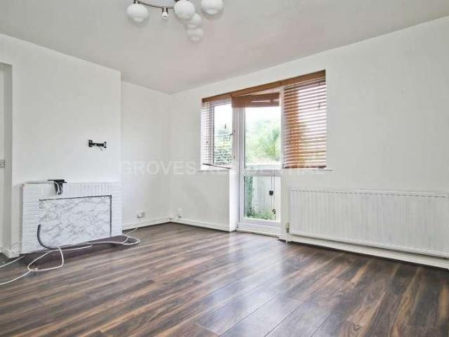Laburnum Grove, New Malden, KT3