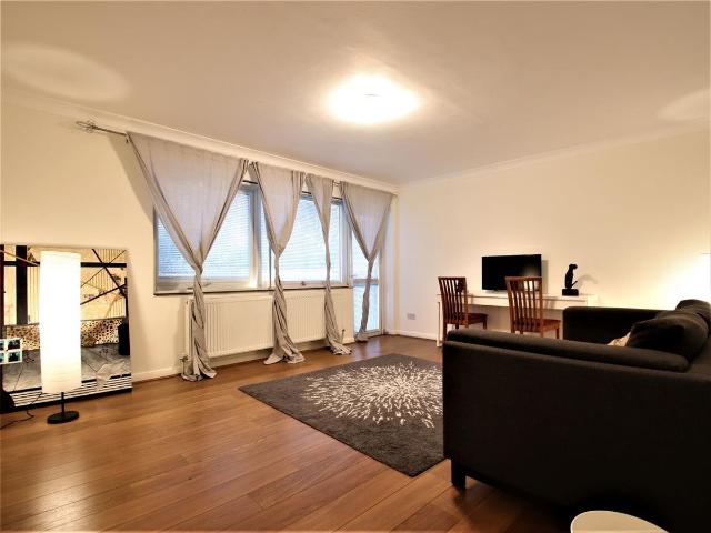 Laburnum Lodge, 45 Hendon Lane, London N3, 1 bed flat to rent, £1,800 pcm | PrimeLocation