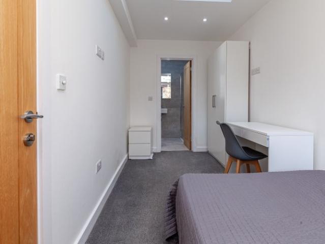 Laburnum Road, Oxford OX2, Room to rent, £850 pcm | PrimeLocation