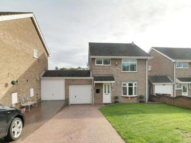Labrador Drive, Broughton, 3 Bedroom Link