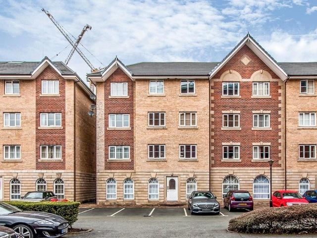 Labrador Quay, Salford M50 2 bed apartment to rent £1,150 pcm £265 pw