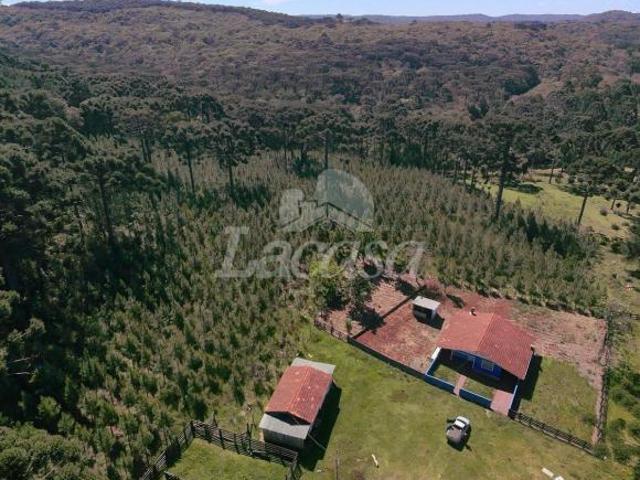 LACASA VENDE LINDA CHACARA PRÓXIMO AO DESTRITO DO GUAIRACA