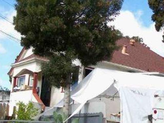Lacey Ave
