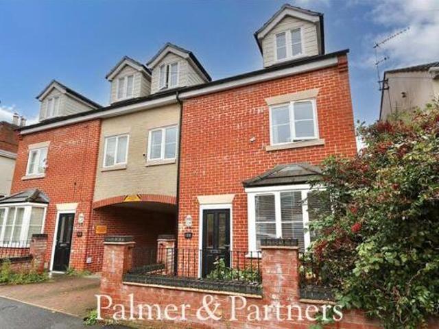 Lacey Street, Ipswich, 4 Bedroom Semi detached