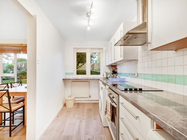 Lacock Close SW19, 1 bed flat to rent, £1,600 pcm | PrimeLocation
