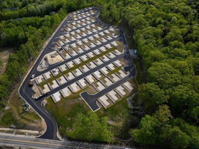 Laconia NH 03246 105107323
