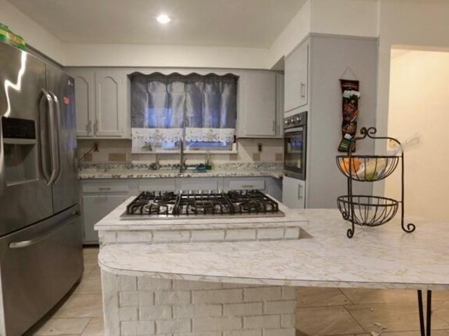 Laconia Ave, Bronx, Home For Sale