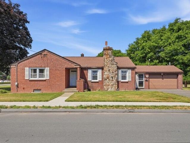 Laconia St, Ludlow, Home For Sale