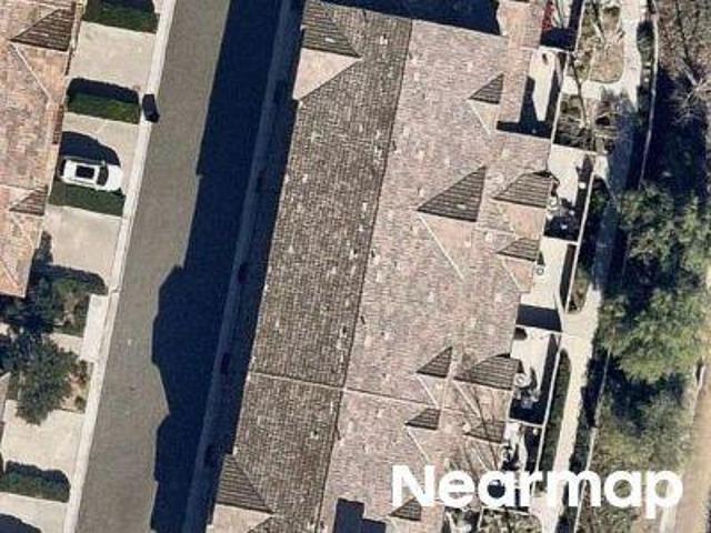 Lacroix Ave