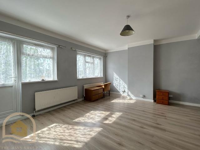 Lady Margaret Road, Southall, Middlesex UB1, 3 bed property to rent, £2,250 pcm | PrimeLocation