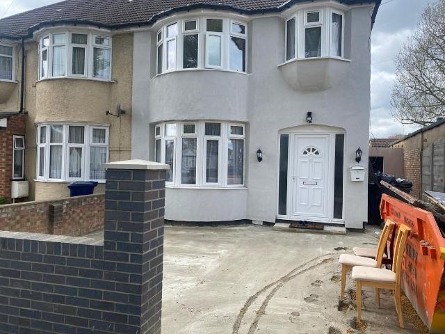 Lady Margaret Road, Southall UB1, 4 bed semi detached house to rent, £3,000 pcm | PrimeLocation